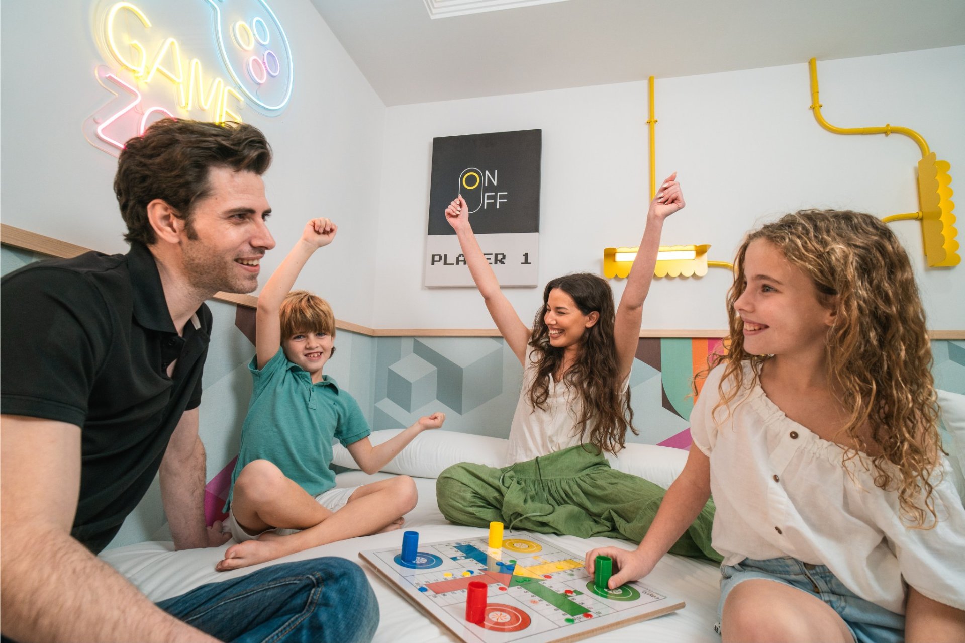 Habitaciones Hotel Magic Games 4* | Magic World Resort, la nueva Marina ...